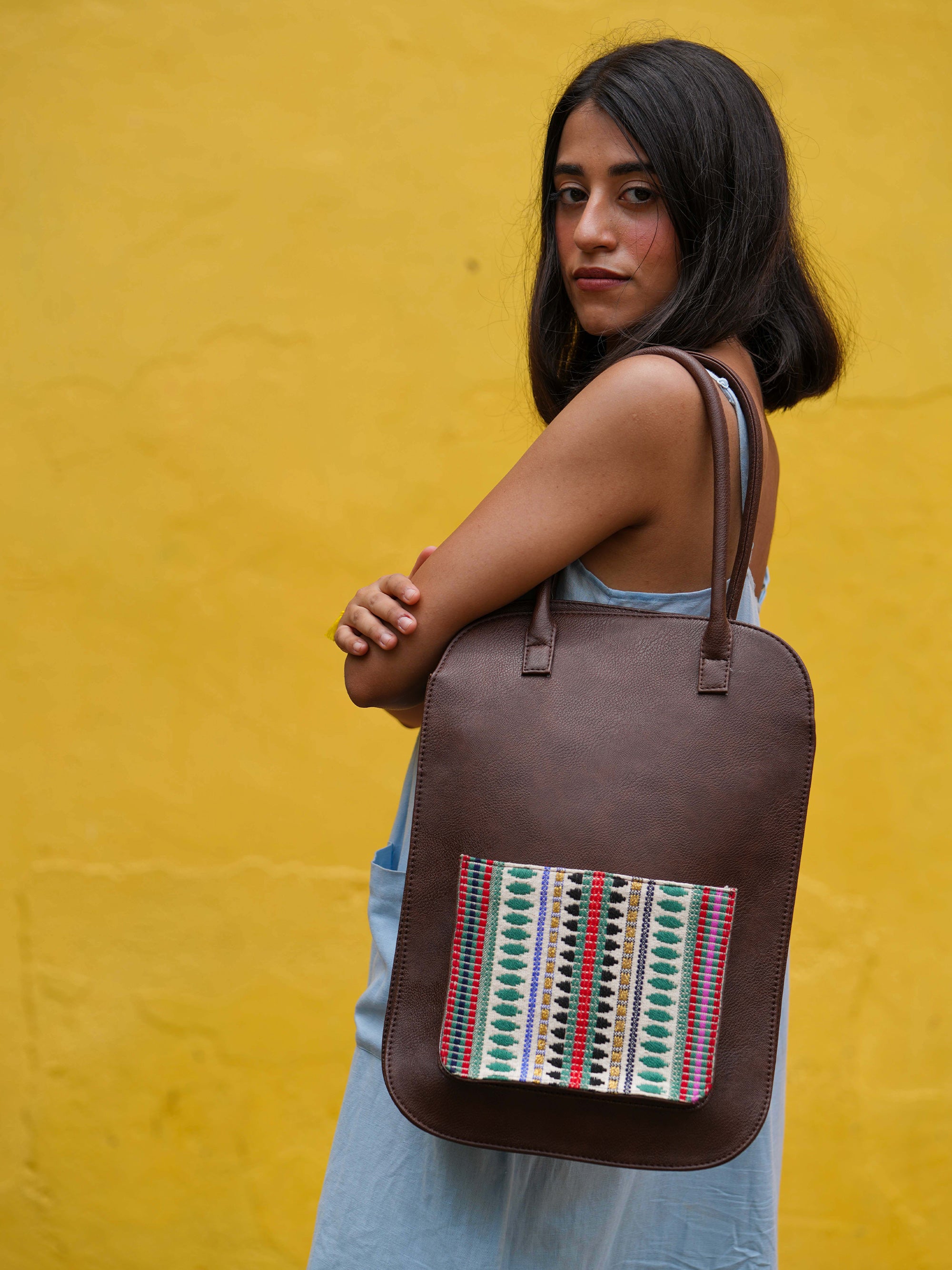 Brown Handcrafted Bella Laptop Bag – Miri